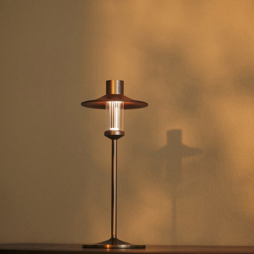 M3TBBR 小型LEDランタン M3 テーブルランプ ブラウン LUMENA